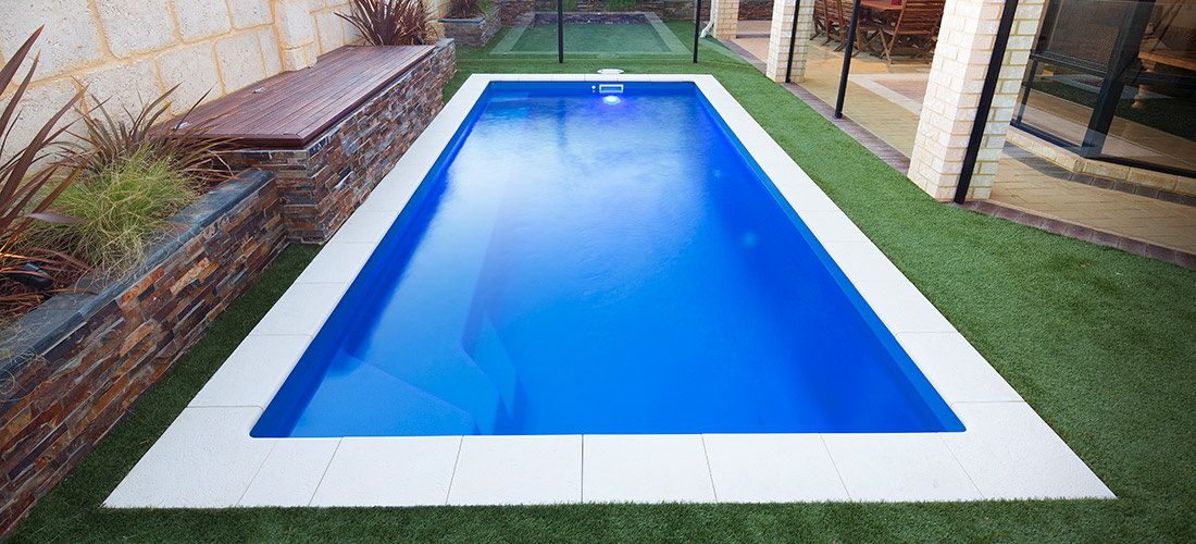 Portofino Fibreglass Swimming Pool - 5.5m x 2.5m | Gary West Pools